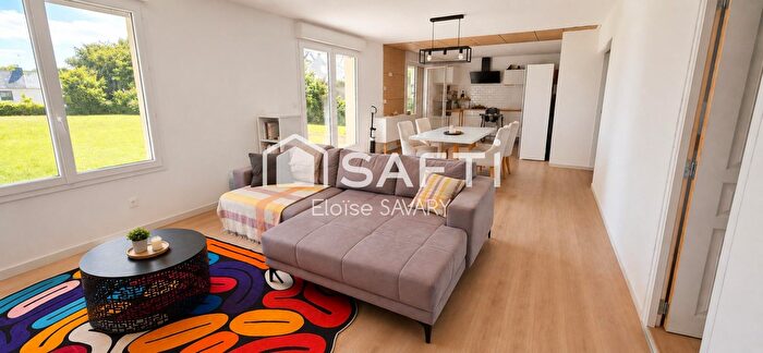 Maison 4 pièces à Peillac, à vendre