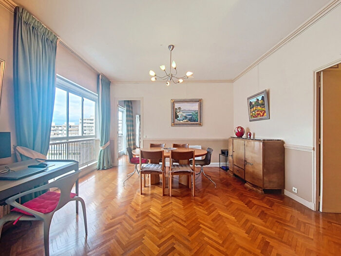 Appartement 5 pièces à vendre à Marseille 8ème, Perier