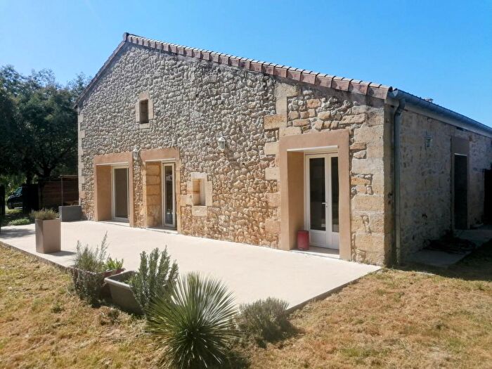 Maison à vendre - Cubnezais - 5 pièces - 4 chambres