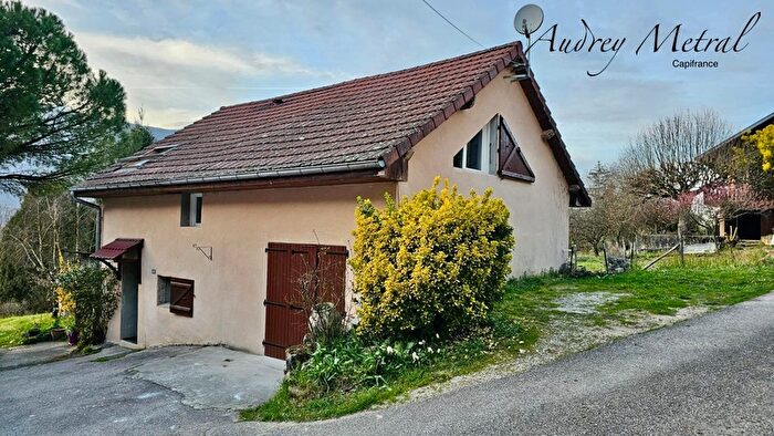 Maison à vendre - Serrières-en-Chautagne - 4 pièces - 3 chambres