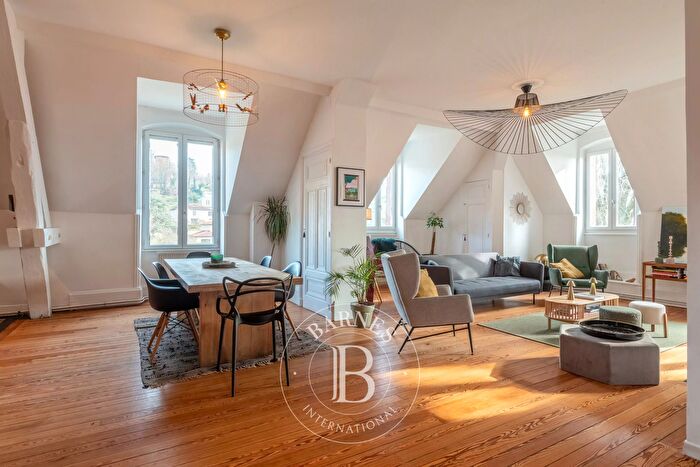 Appartement à vendre - Neuville-sur-Saône - 4 pièces - 3 chambres