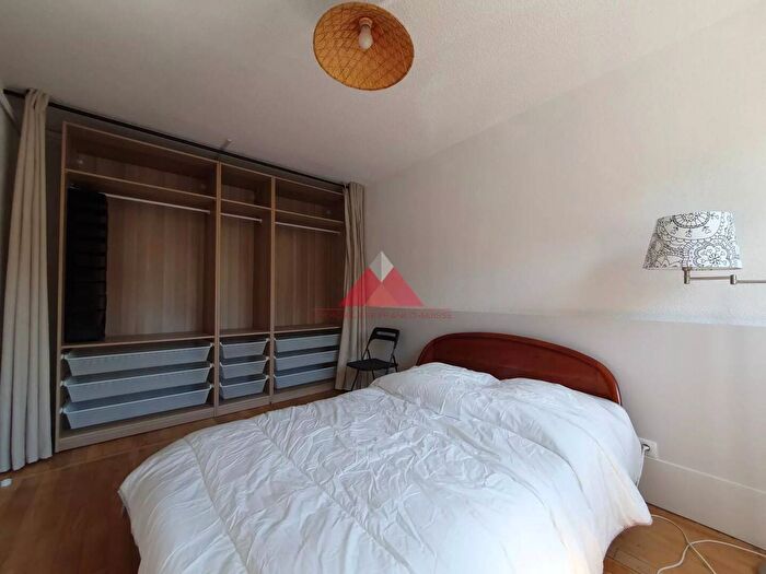 Appartement à louer - Saint Irénée, Lyon ème arrondissement - 2 pièces - 1 chambre