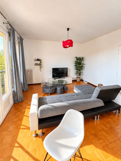 Pont de Béraud, Aix-en-Provence : Appartement 3 pièces à louer