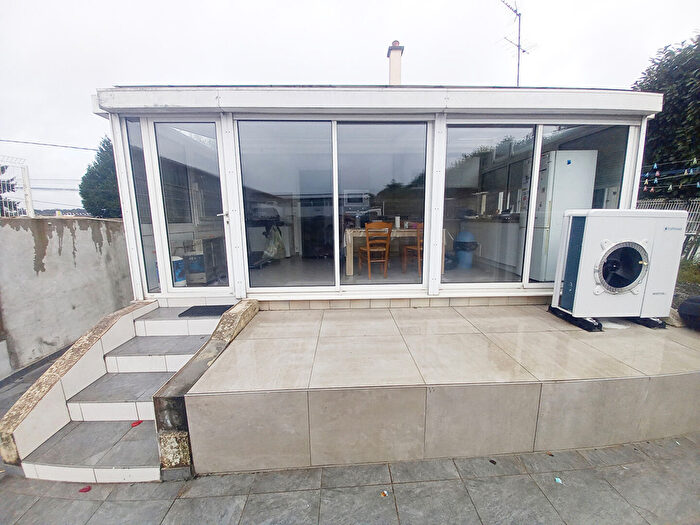 Maison à vendre - Fougères, Paron, Orières, Ecartelée, Bonabry - 5 pièces - 4 chambres