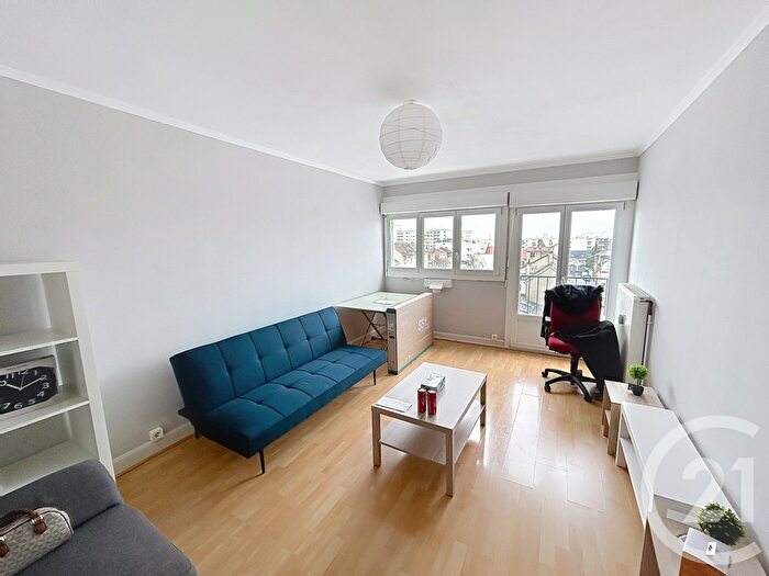 Appartement à louer - Reims, Europe, Chemin Vert - 2 pièces - 1 chambre