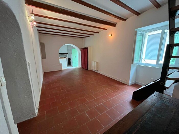 Appartement à louer - Lagnes - 3 pièces - 1 chambre