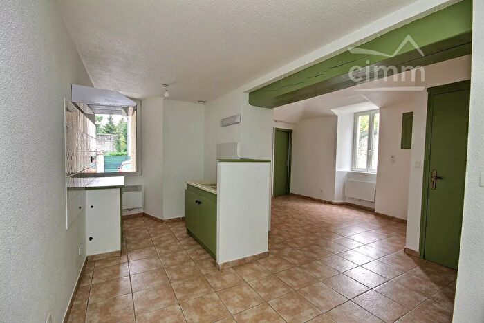 Appartement à louer - Baix - 2 pièces - 1 chambre