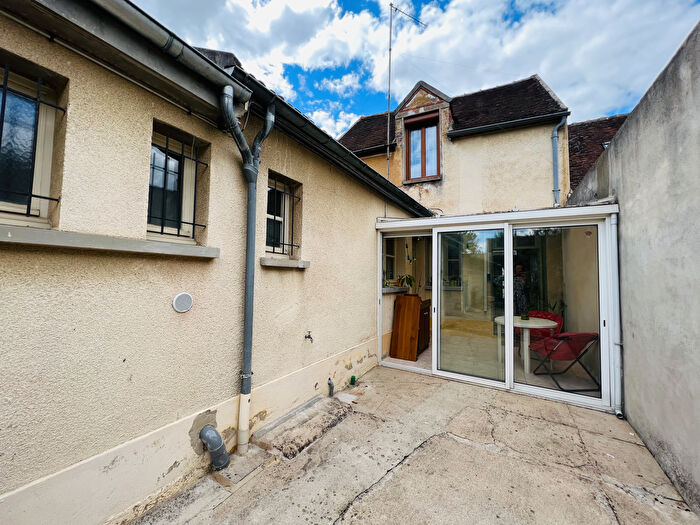 Maison à vendre - Saint-Clément - 3 pièces - 2 chambres