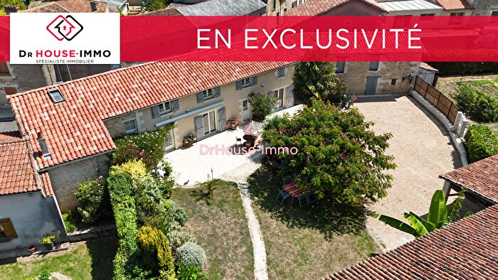 Maison à vendre - Angliers - 6 pièces - 4 chambres