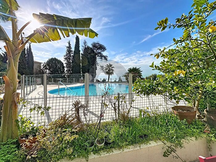 Appartement à vendre - Menton, Haut Borrigo, Saint-Paul-Garavan, Vallée de Gorbio - 3 pièces - 2 chambres