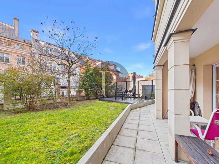 Appartement à vendre - Le Plessis-Robinson - 4 pièces - 3 chambres