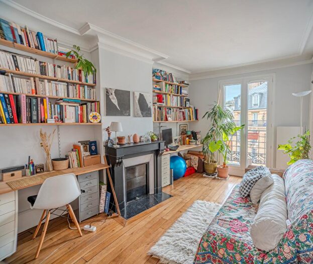 Appartement à vendre - Paris e , Plaine, Lagny - 3 pièces - 2 chambres