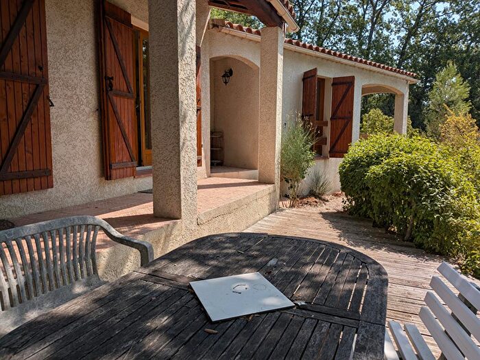 Maison 4 pièces à vendre à Besse-sur-Issole