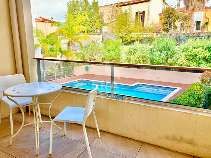 Appartement 1 pièce à louer - Cannes, Pointe Croisette