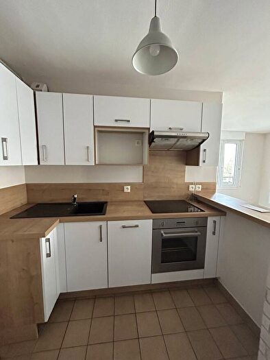 Appartement à louer - Les Terrasses-Axe Majeur-Lauterne, Cergy - 1 pièce