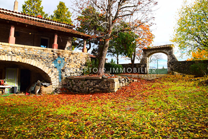 Maison à vendre - Lavilledieu - 8 pièces - 3 chambres