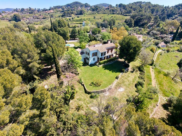 Maison 7 pièces à Le Castellet, à vendre