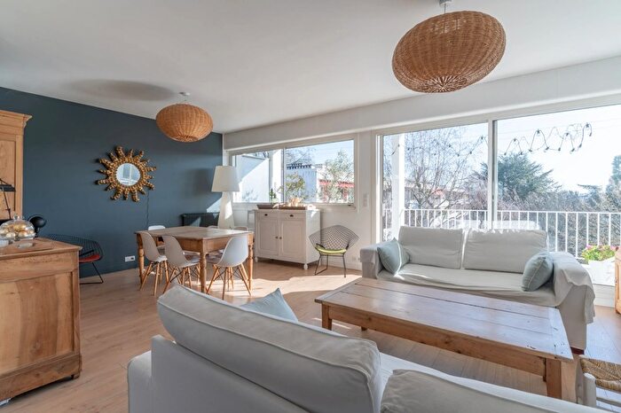 Garches, Porte Jaune, Petit Garches - Appartement 4 pièces à vendre
