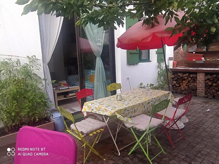 Saint-Jean-d'Angély - Maison 4 pièces à vendre