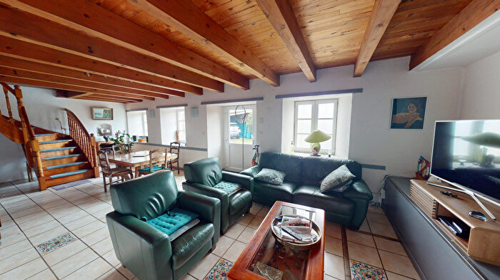 Maison à vendre - Saint-Julien-dAnce - 4 pièces - 3 chambres