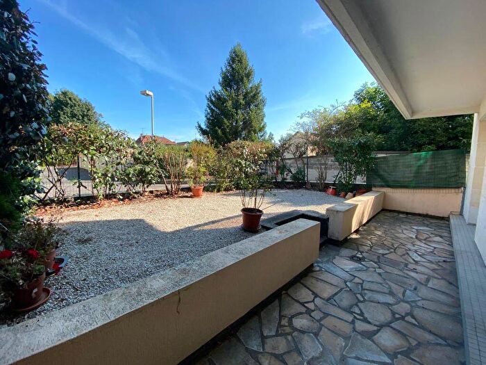 Enghien-les-Bains : Appartement 2 pièces à louer