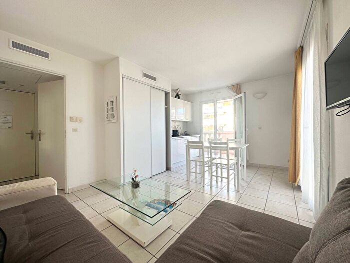 Appartement 2 pièces à Nice, à louer