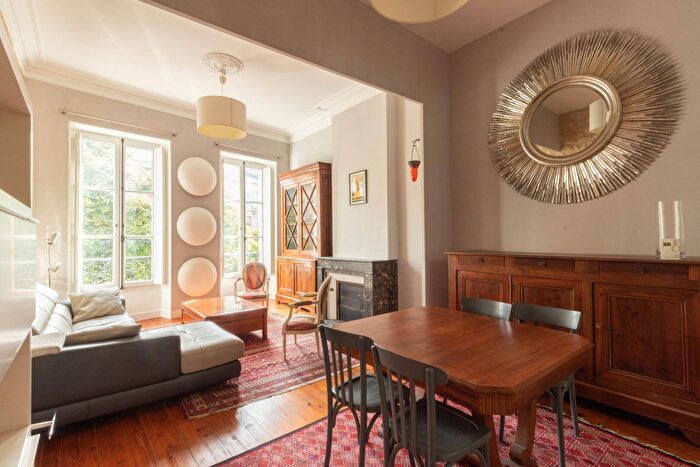 Appartement à louer - Saint Augustin, Tauzin, Alphonse Dupeux, Bordeaux - 2 pièces - 1 chambre