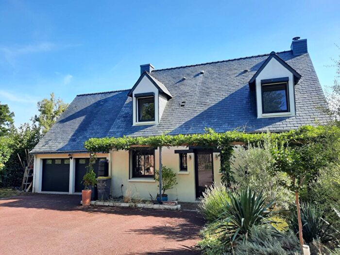 Maison à louer - Sud, Sucé-sur-Erdre - 6 pièces - 4 chambres