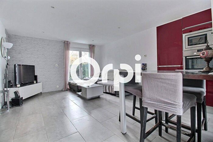 Maison à louer - Mertzwiller - 4 pièces - 3 chambres