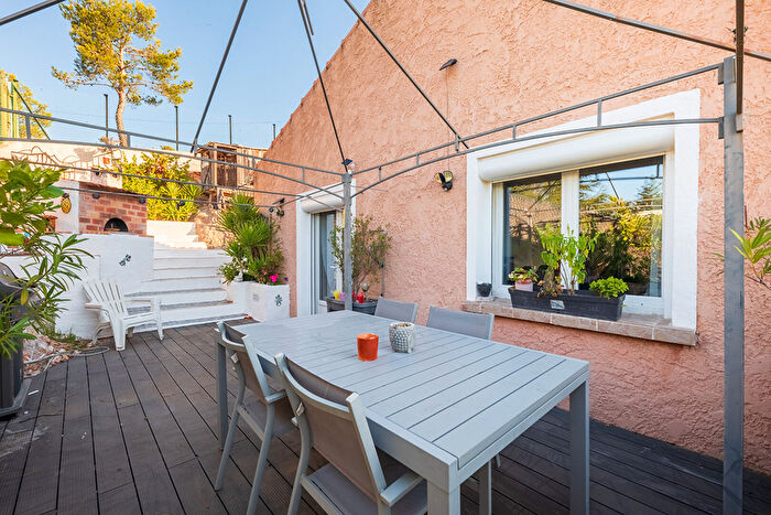 Maison à vendre - Les Pennes-Mirabeau, Barnouins, Plan de Campagne - 7 pièces - 5 chambres