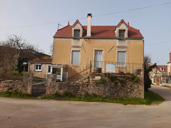 Maison 6 pièces à vendre - Athie