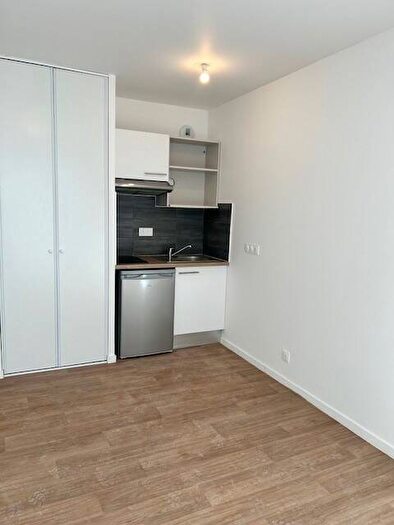 Appartement 1 pièce à Bois dAmour-Porte de Paris-Courlancy, Reims, à louer