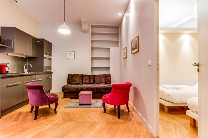 Palais Royal, Paris 1er arrondissement - Appartement 3 pièces à louer