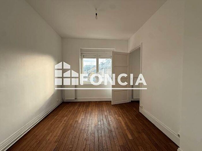 Appartement à louer - Les Faubourgs Nord, Charleville-Mézières - 4 pièces - 3 chambres