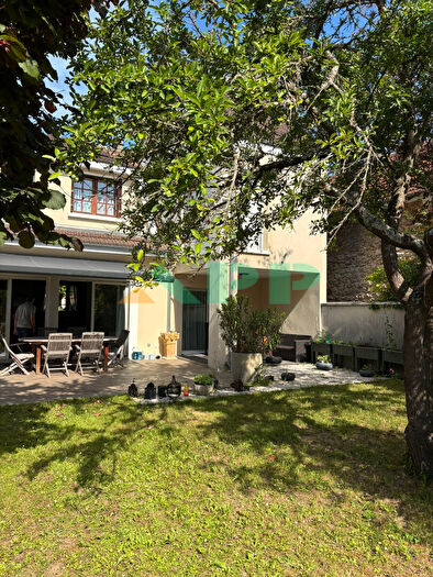 Maison 6 pièces à louer à Draveil, La Villa