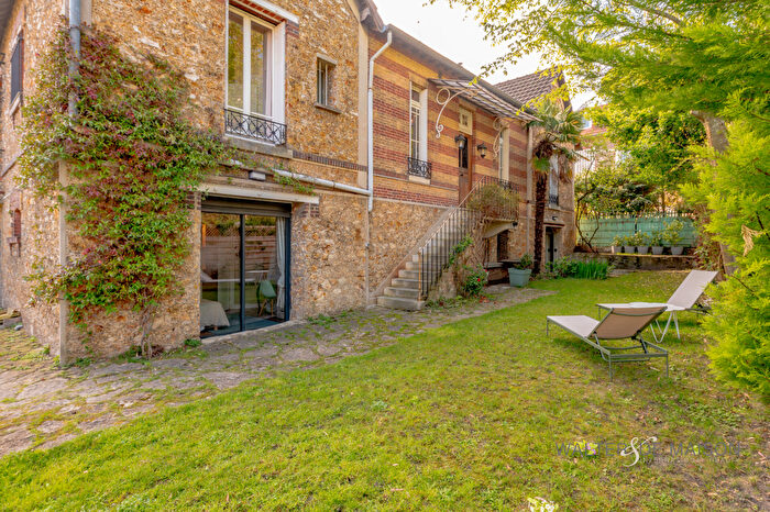 Meudon, Centre-ville : Maison 8 pièces à vendre