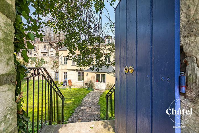 Maison à vendre - Senlis, Centre-ville - 7 pièces - 5 chambres