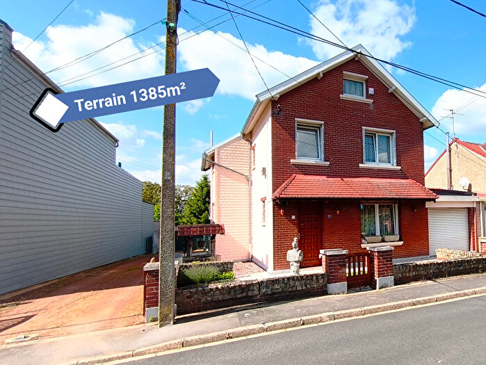 Maison 5 pièces à vendre à Annay