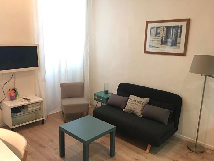 Appartement à louer - Marseille er , Thiers - 2 pièces - 1 chambre