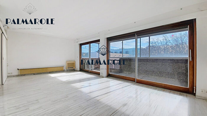 Appartement à louer - Perpignan, Les Platanes - 3 pièces - 2 chambres