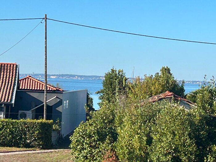 Maison 4 pièces à vendre à Andernos-les-Bains, Centre-ville, Coulin