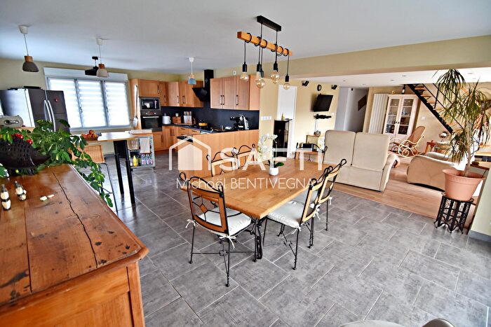 Maison à vendre - Oisy - 6 pièces - 4 chambres