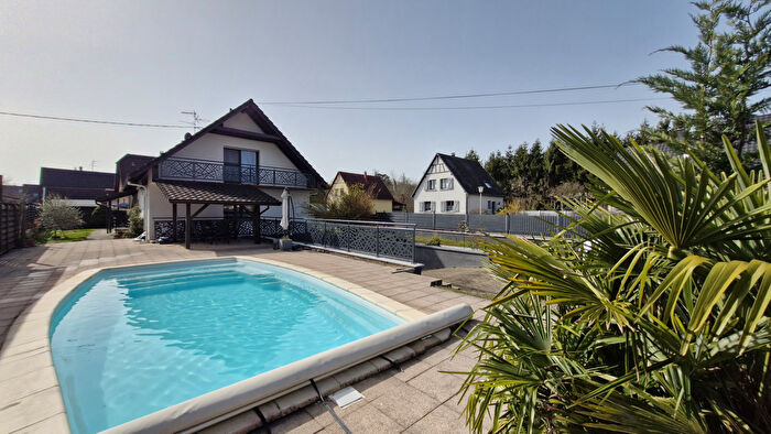 Maison à vendre - Kembs - 5 pièces - 4 chambres