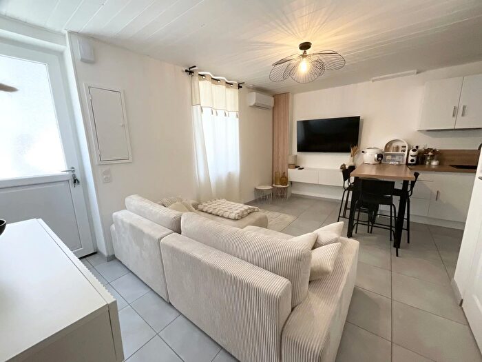 Maison 3 pièces à louer à Réalmont