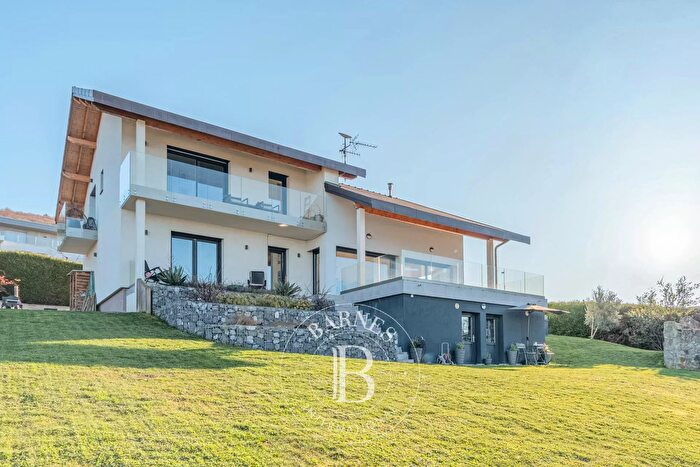 Maison à vendre - Évian-les-Bains - 7 pièces - 6 chambres