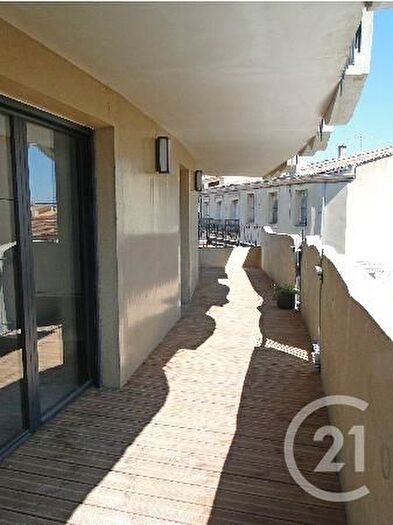 Appartement à louer - Villeneuve-lès-Maguelone - 3 pièces - 2 chambres