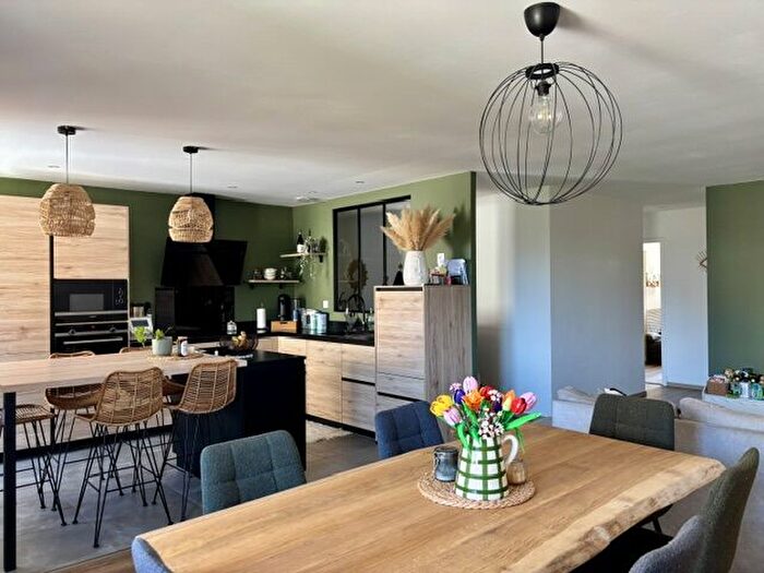 Maison 4 pièces à Réquista, à vendre