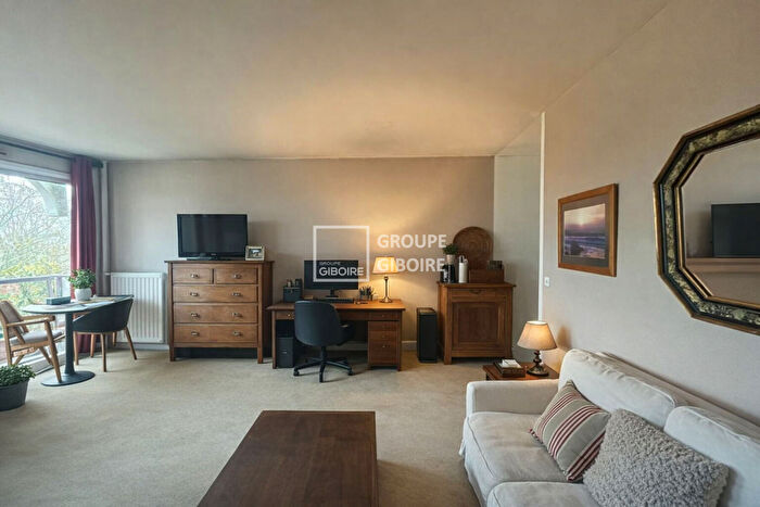 Appartement à vendre - Quartiers Ouest, Bourg lEvesque - 1 pièce