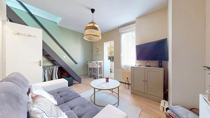 Appartement 2 pièces à Reims, Neufchatel, Orgeval, Laon, Zola, à vendre