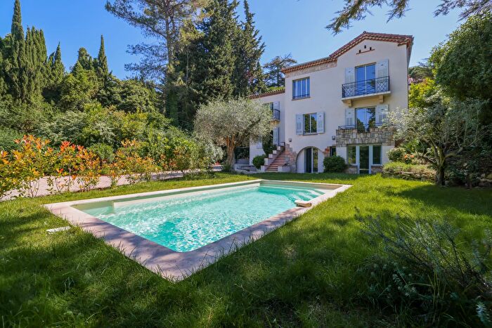 Maison à vendre - Le Cannet, Haut Cannet - 9 pièces - 7 chambres